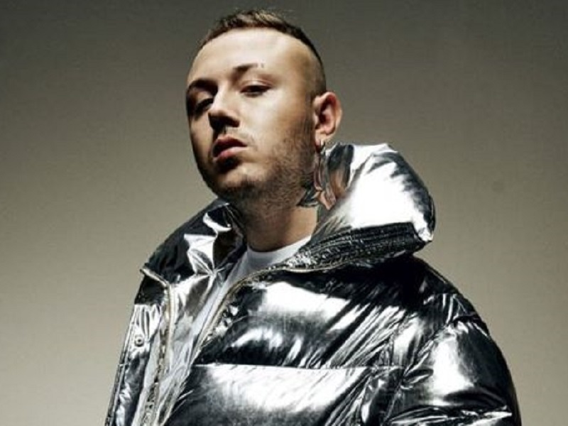 Da Lazza ad Arisa: i cantanti degli eventi live fuori dal Festival di ...