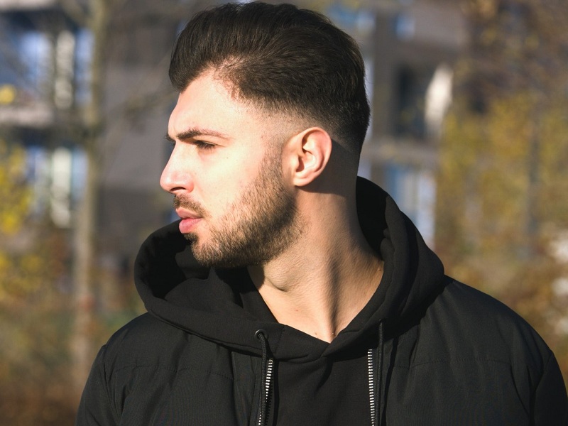 Revman, il rapper in divisa, torna con Rogoredo Trap 2.0" - Corriere ...