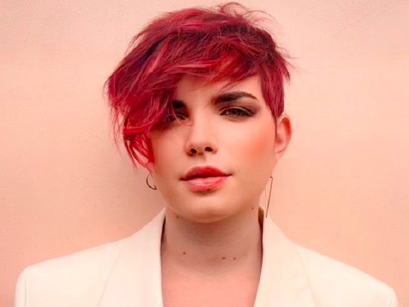 Eva torna nelle radio e in digitale con il brano "A muso duro ...