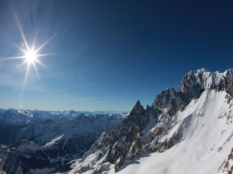 Su Rai 5 nuova puntata di "Alpi, fuga per la sopravvivenza" - Corriere ...