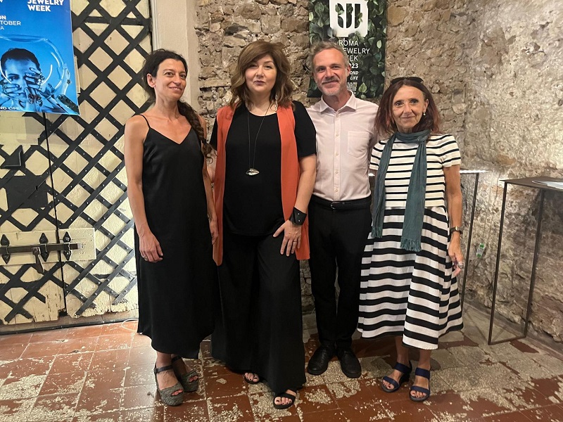 Roma Jewelry Week cambia look e svela il nuovo logo - Corriere Nazionale
