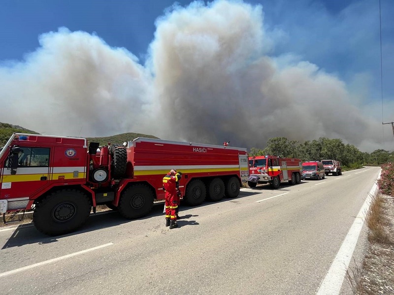 Italia, Grecia, Turchia, Algeria: già 40 morti a causa degli incendi ...