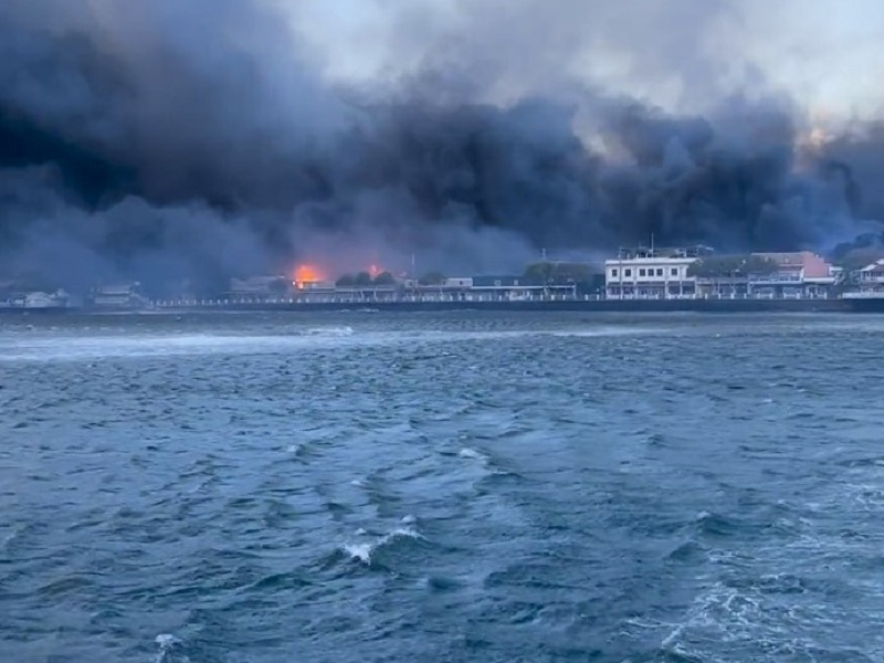Le Hawaii devastate dagli incendi: la situazione più critica a Maui ...