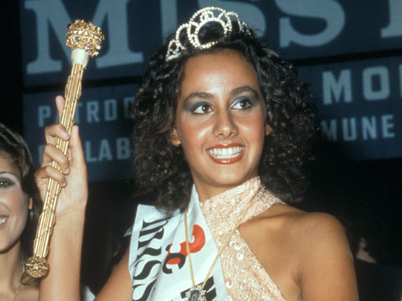 Morta a 61 anni Anna Kanakis, attrice ed ex Miss Italia - Corriere ...