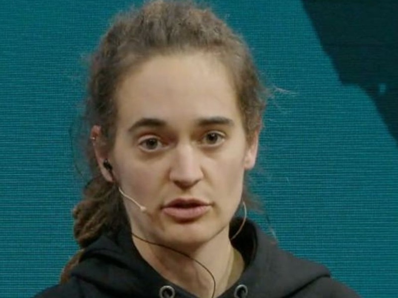 Carola Rackete promuove la premier Meloni: "Si è rivelata in gamba ...