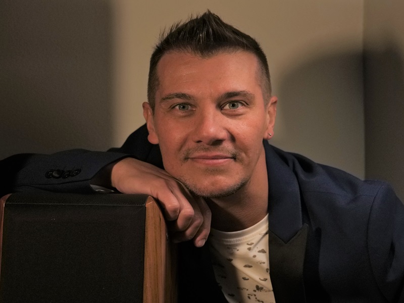 Davide Fare nelle radio e in digitale con "Buio Dentro" - Corriere ...