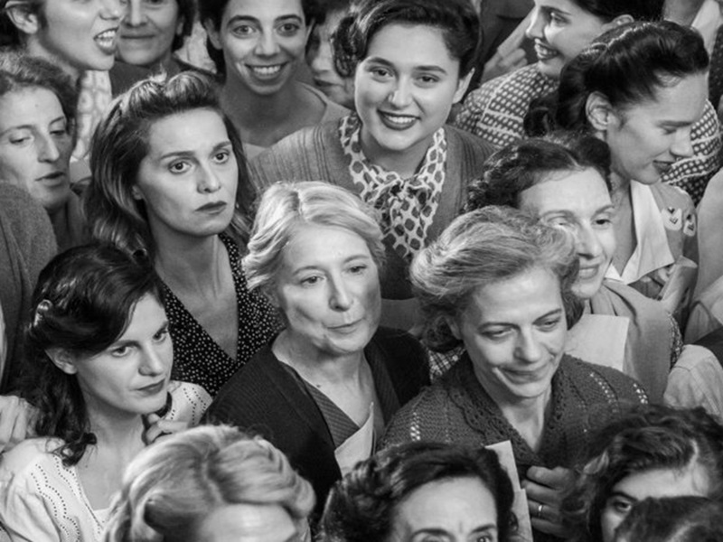 Il film "C’è ancora domani" di Paola Cortellesi in streaming su Netflix ...