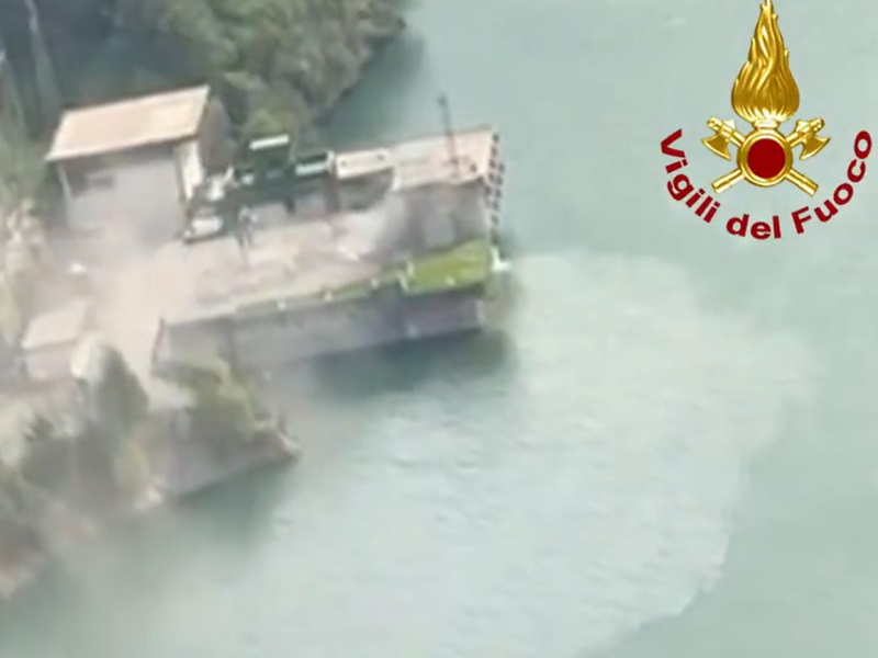 Esplosione alla centrale idroelettrica a Bargi, al lago di Suviana: 4 ...