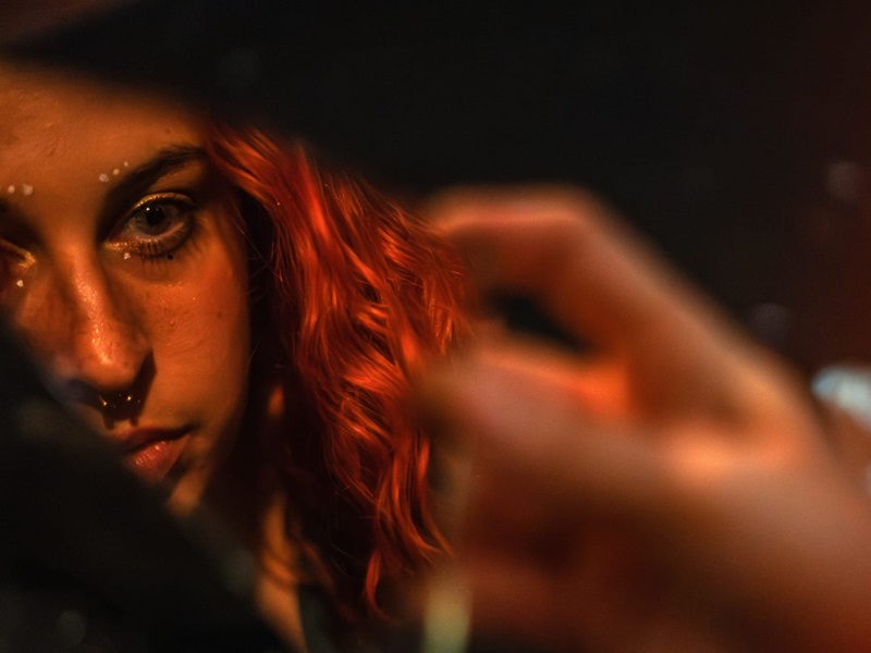 Cleo nelle radio con la nuova canzone "Crisalide" - Corriere Nazionale