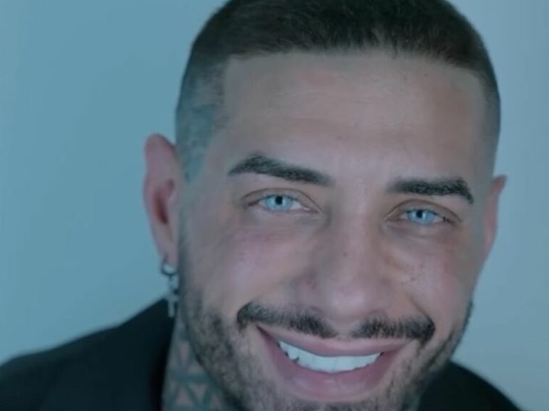 Francesco Chiofalo in ospedale dopo l’operazione per cambiare colore ...