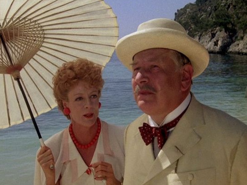 "Delitto sotto il sole" anche in lingua originale oggi su Rai Movie: la ...